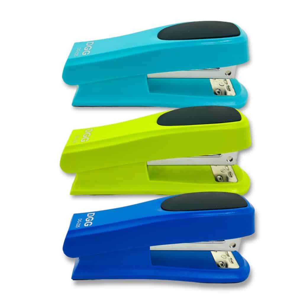 Engrampadora DG-225 I. RM 087 color con grip – Casa Dorita